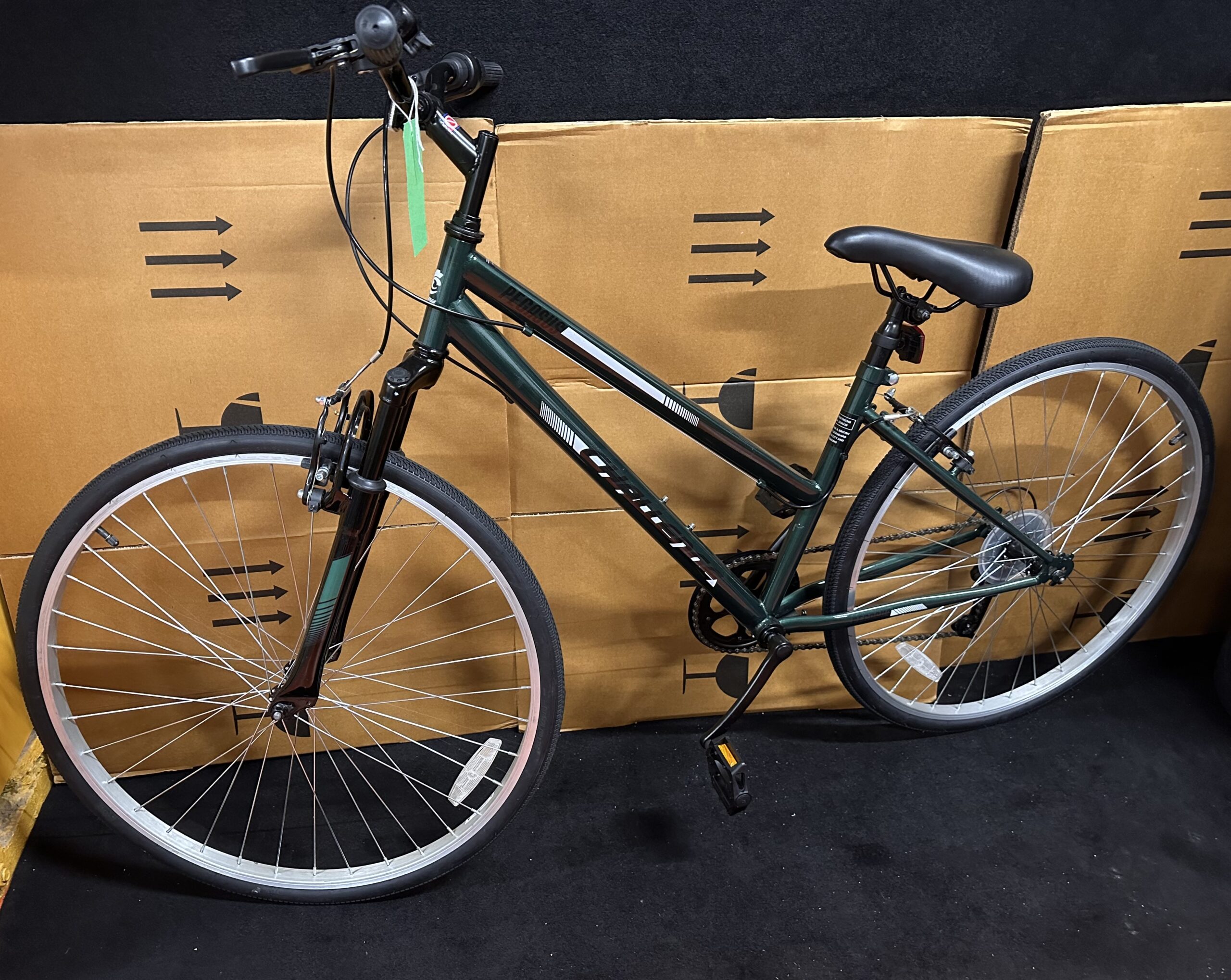 Challenge 28 inch Wheel Size Womens Hybrid Bike - Green - WAREHOUSE RETURNS